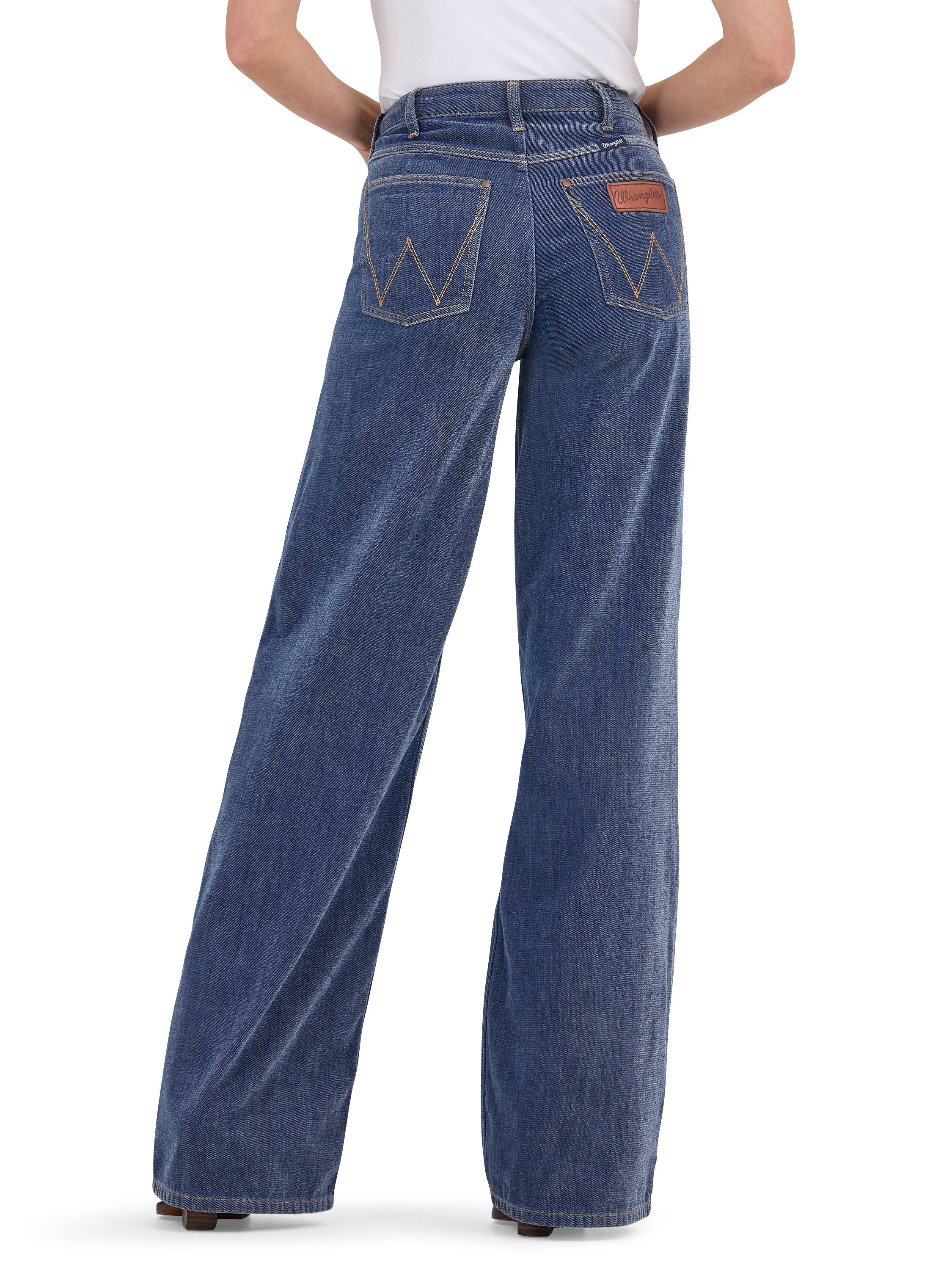 Wrangler Retro® Bailey Wide Leg Reagan HR Jeans - Women's | 112371956 ...